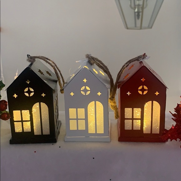 Christmas | Holiday | Light Up Hanging Metal House Set | Poshmark